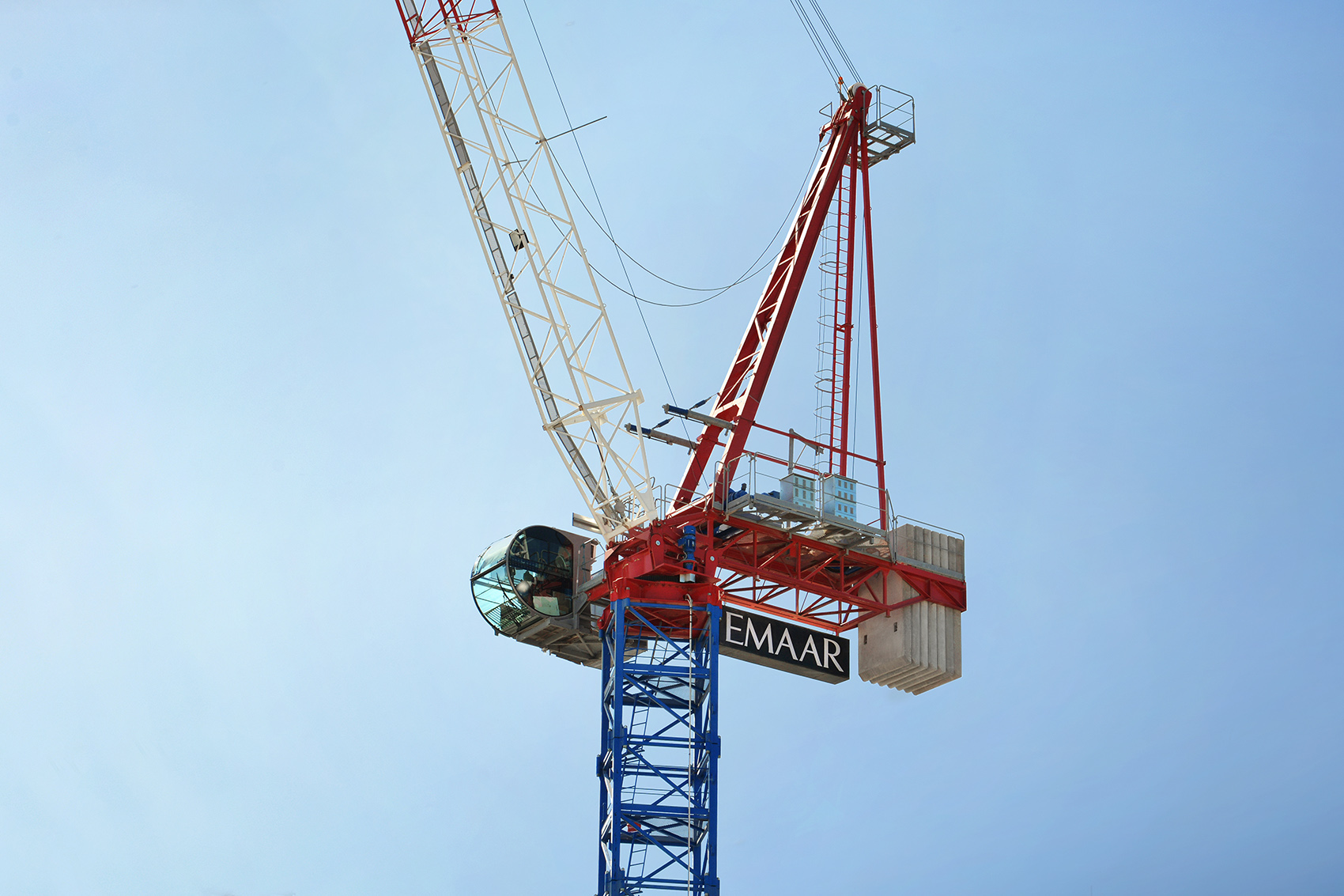 In Pictures: Raimondi Middle East climbs five cranes across two ...